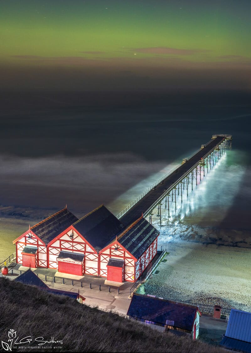 Saltburn Pier And The Northern Lights - The North Yorkshire Gallery
