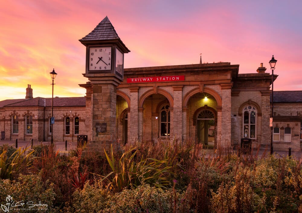 Saltburn Train Station At Sunset - The North Yorkshire Gallery